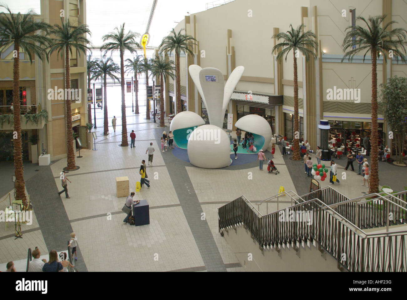 London North Greenwich O2 dome entertainment complex interior ...