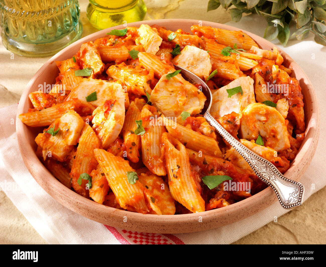 ITALIAN CHICKEN ARRABIATA Stock Photo - Alamy
