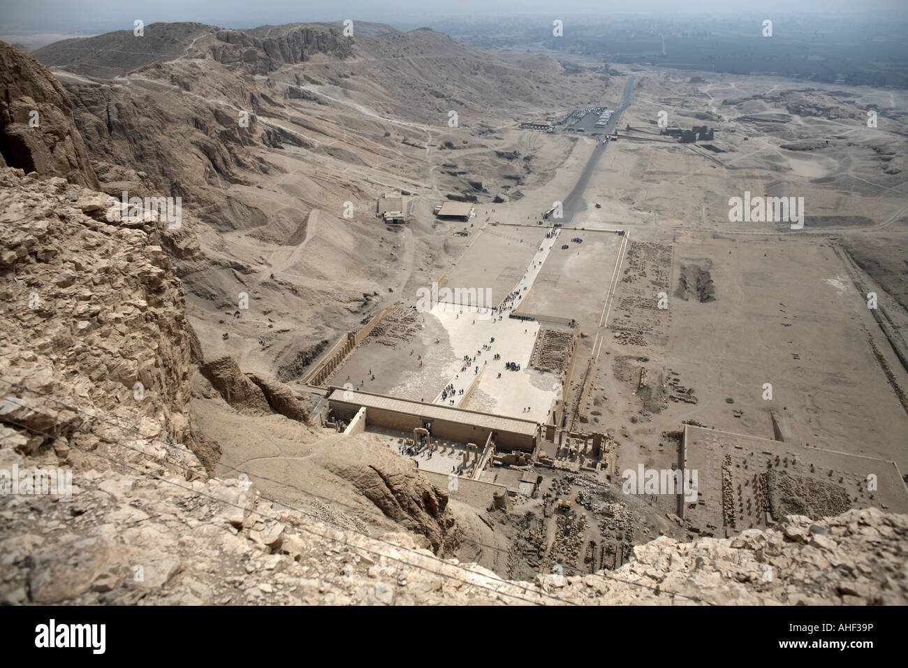 Deir al Bahri, Funerary Temple of Hatshepsut, Valley of the Kings Stock ...