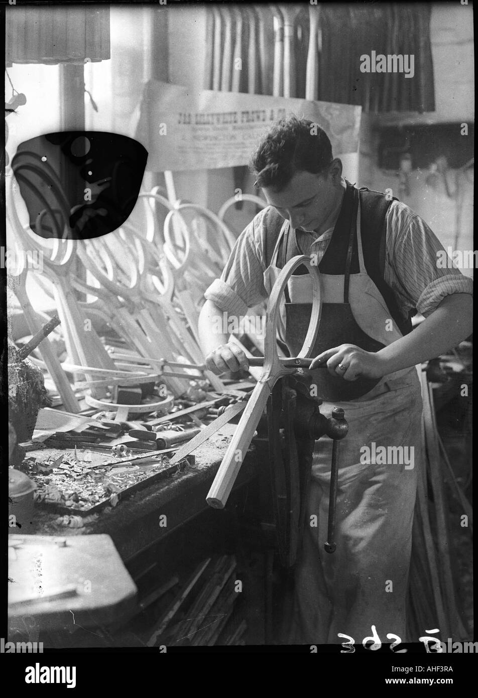 Making Tennis Racquets Stock Photo - Alamy