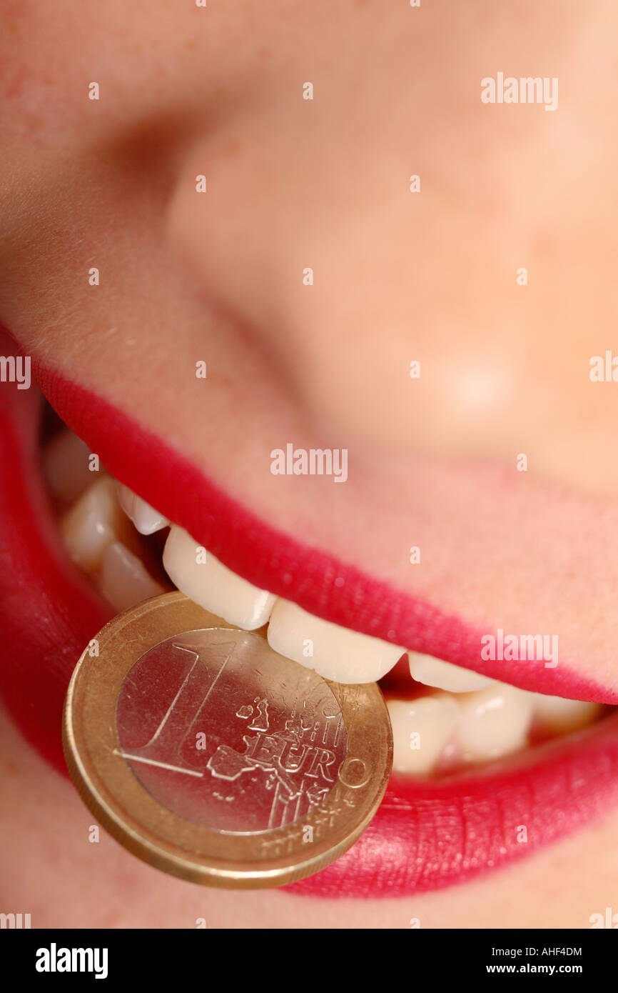 Coin mouth hi-res stock photography and images - Alamy