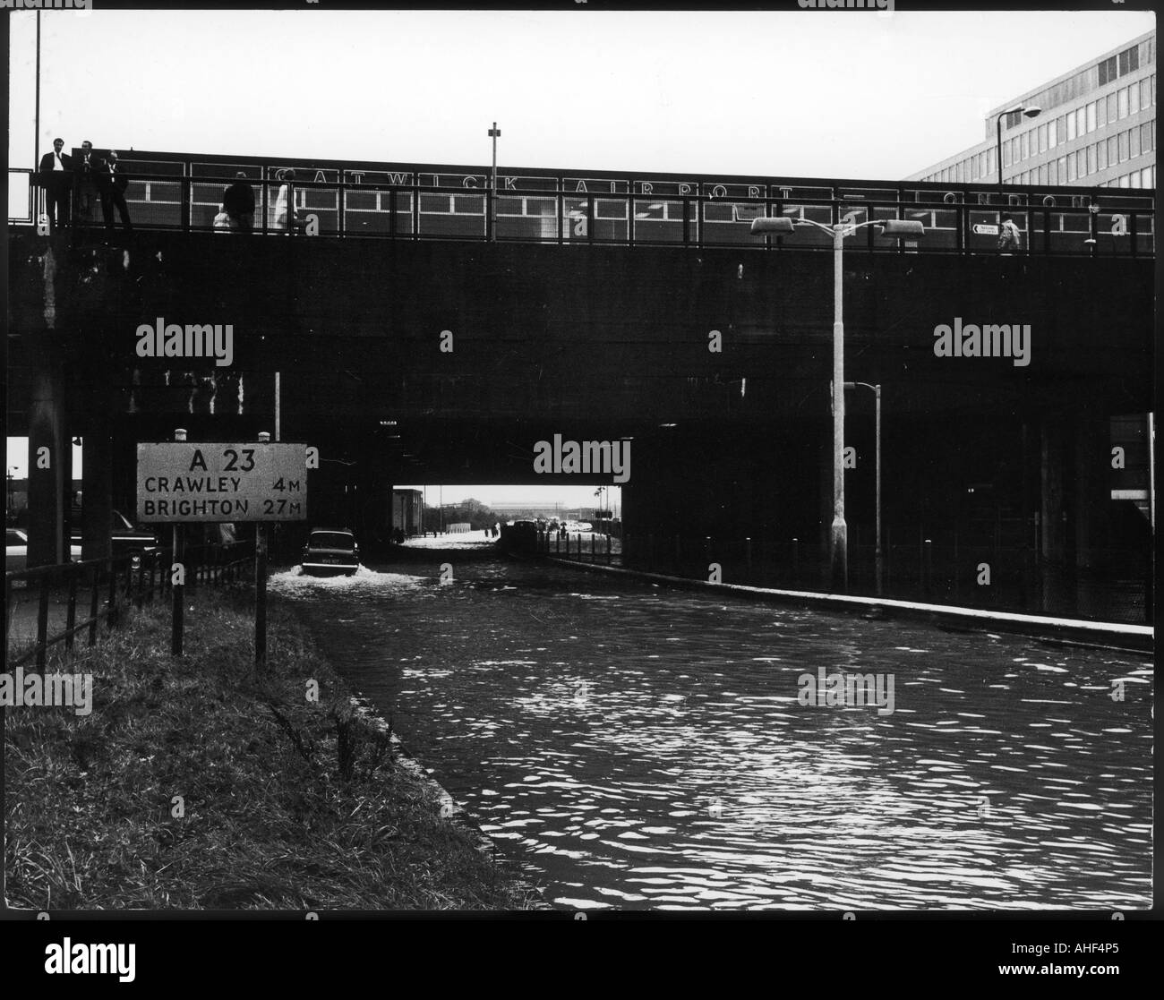 Cars airport Black and White Stock Photos & Images - Alamy