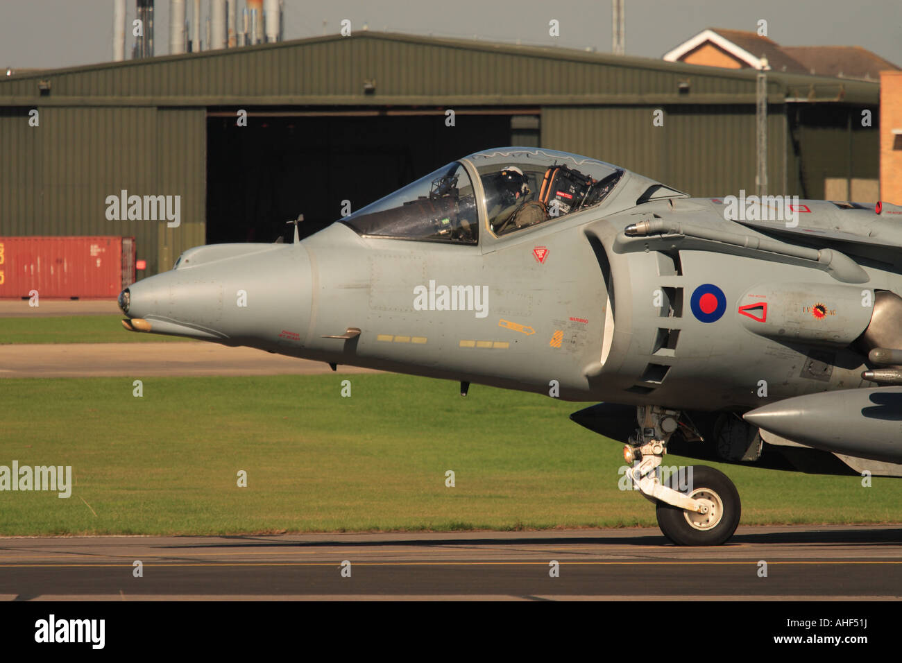 Hawker harrier jump jet hi-res stock photography and images - Alamy