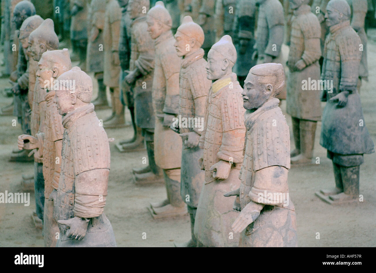 Terra cotta army color hi-res stock photography and images - Alamy