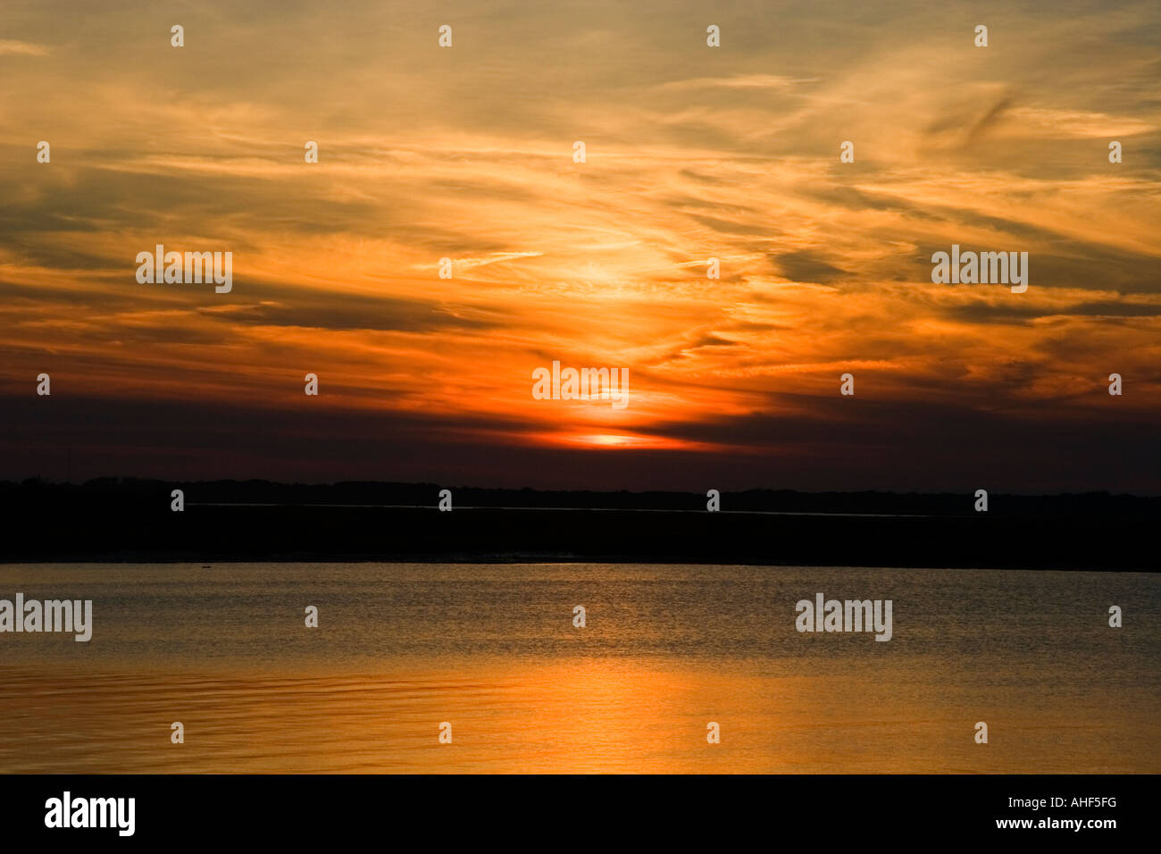 Sunset sunset lake wildwood crest hi-res stock photography and images ...