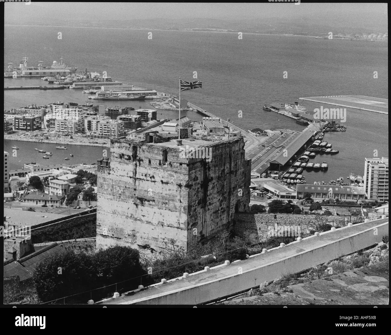 The island gibraltar Black and White Stock Photos & Images - Alamy