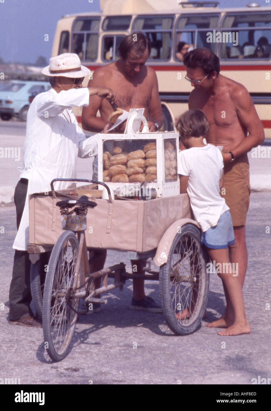 Vending trike hi-res stock photography and images - Alamy
