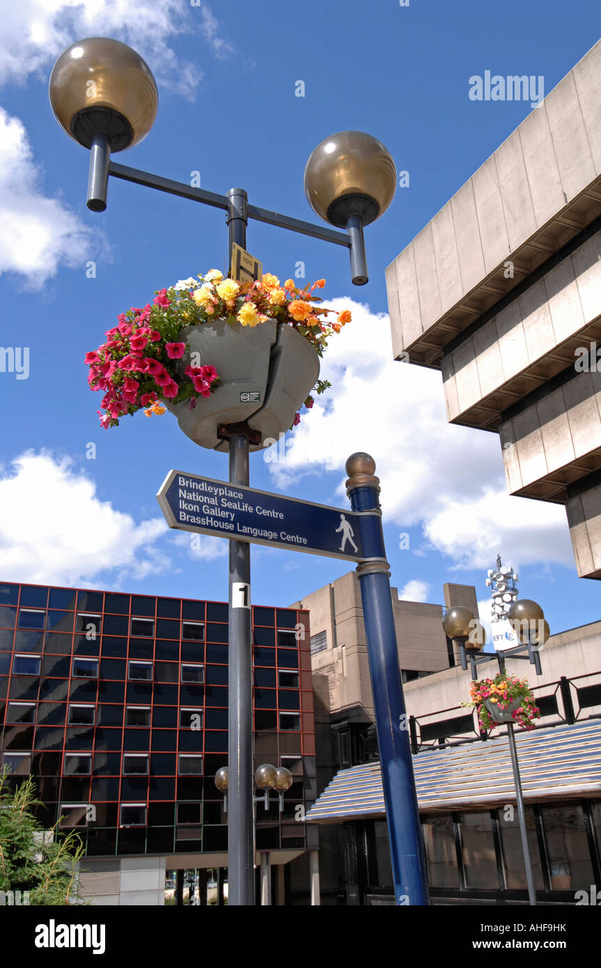 Birmingham City Centre pedestrian signpost and floral walkway ...