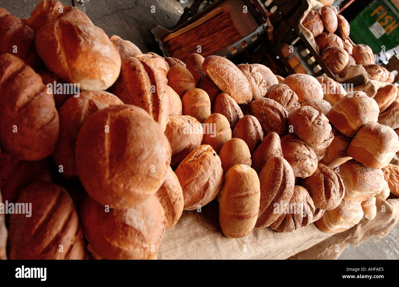 bread for sale at market Stock Photo - Alamy
