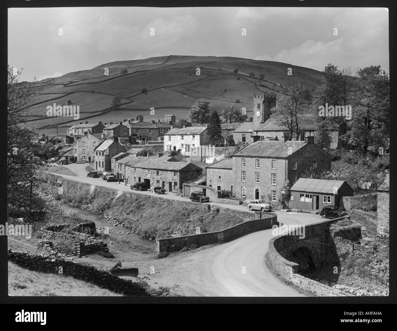 Bridge at muker hi-res stock photography and images - Alamy
