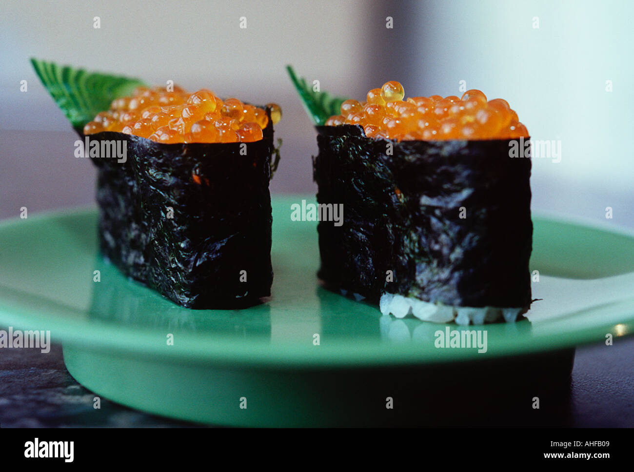 Suchi hi-res stock photography and images - Alamy