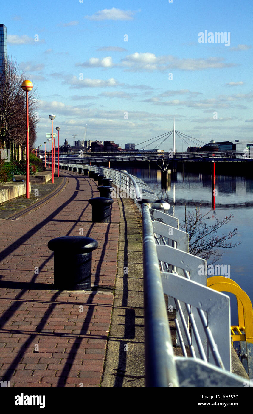 Glasgow waterfront broomielaw hi-res stock photography and images - Alamy