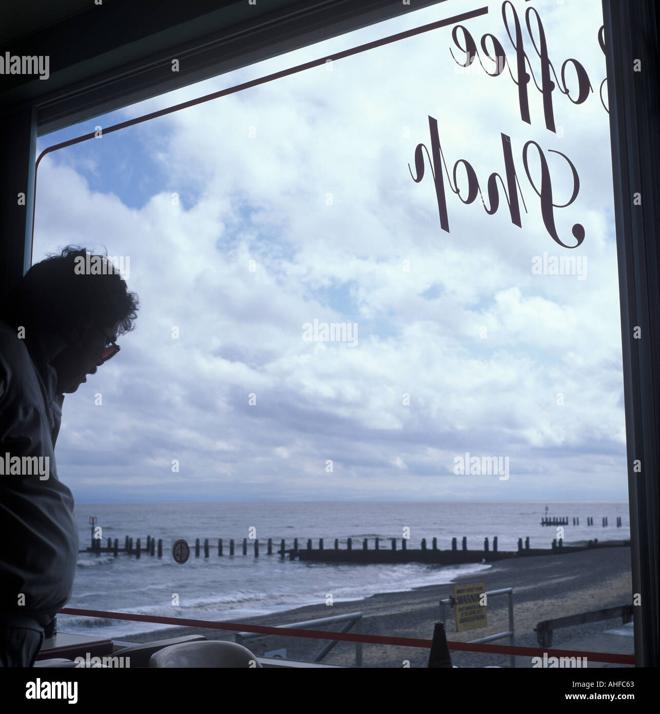 Lowestoft shop hi-res stock photography and images - Alamy