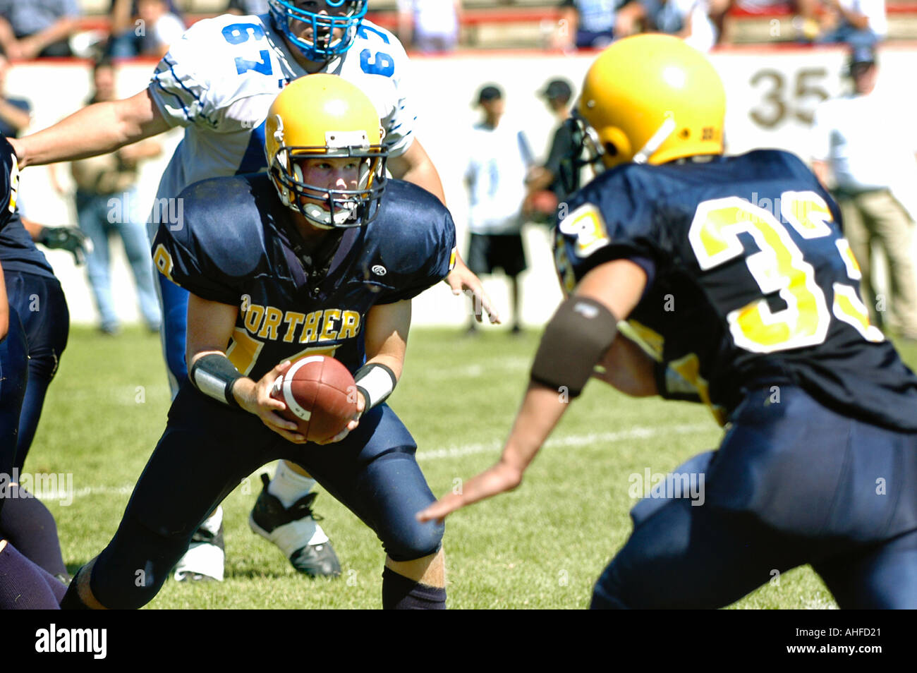 Action athletic hi-res stock photography and images - Alamy