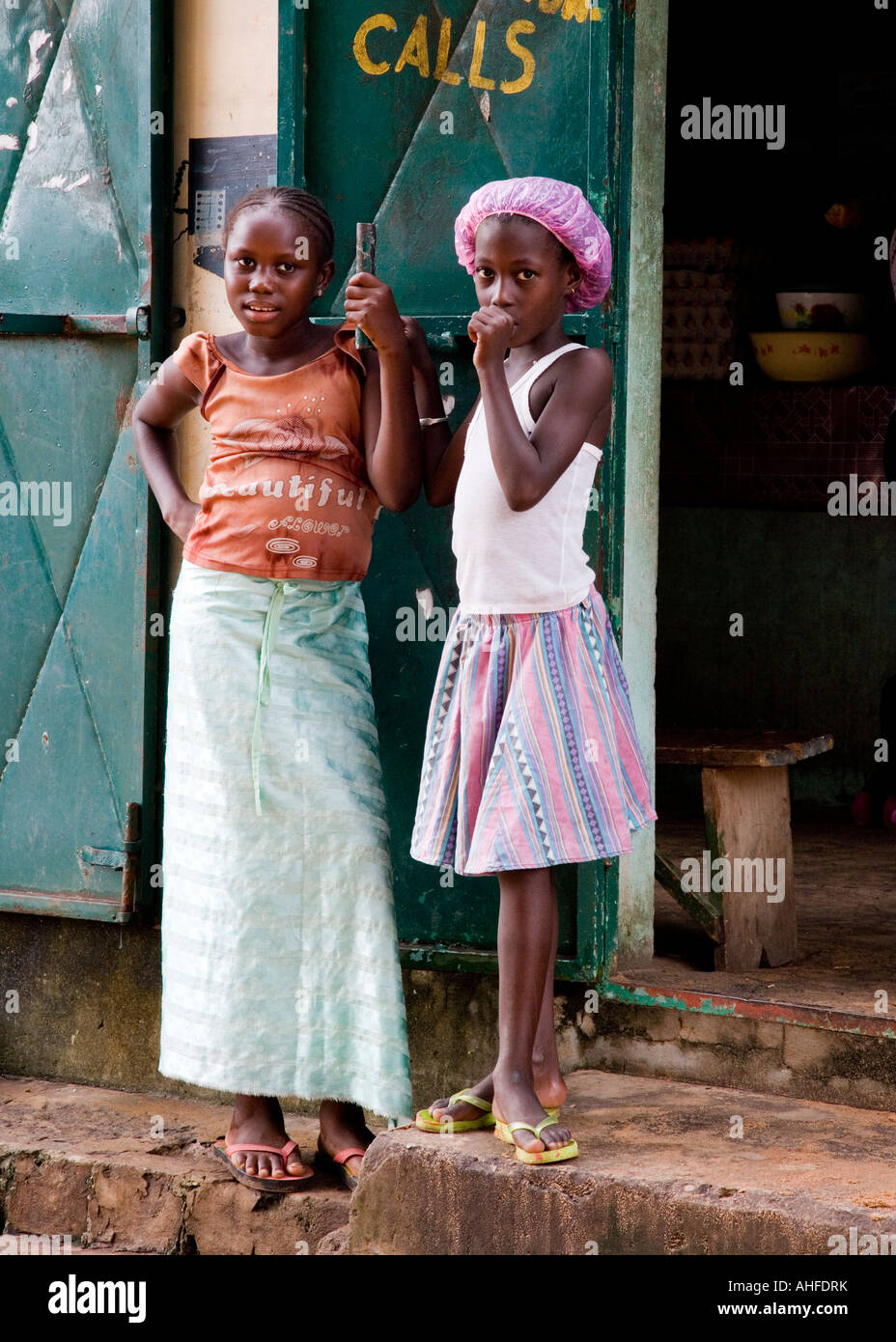 Africa gambian african poor hi-res stock photography and images - Alamy