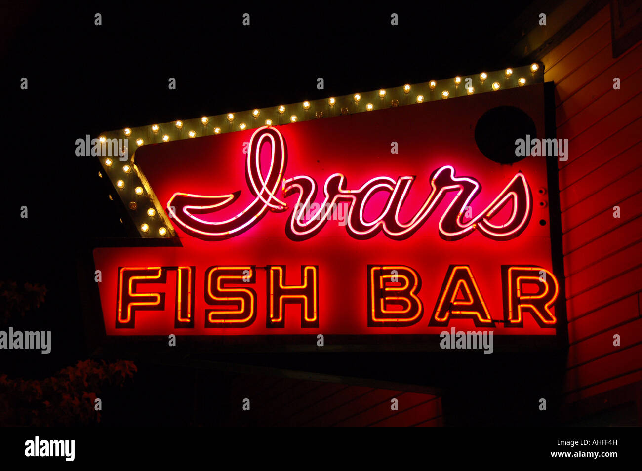 Ivar's fish bar hi-res stock photography and images - Alamy