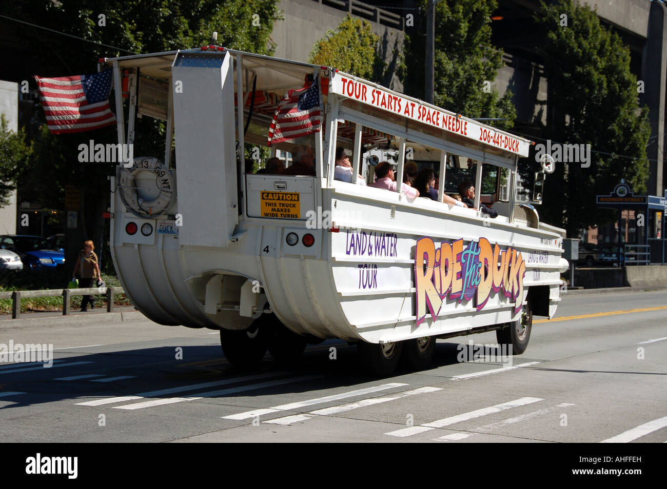 Duck tour in Seattle, USA Stock Photo - Alamy