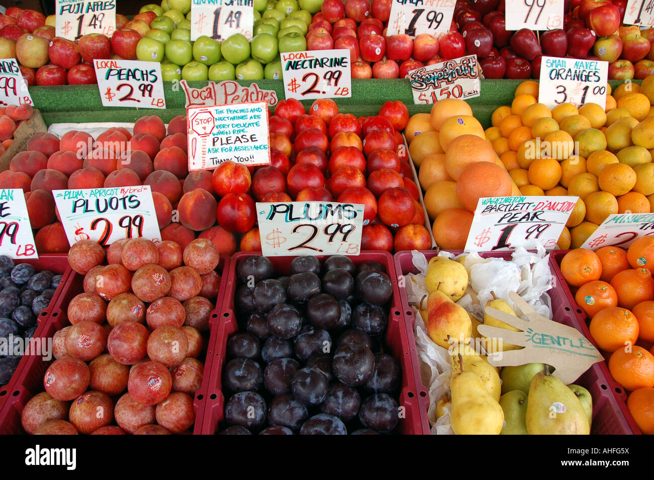 Seattle fruit hi-res stock photography and images - Alamy