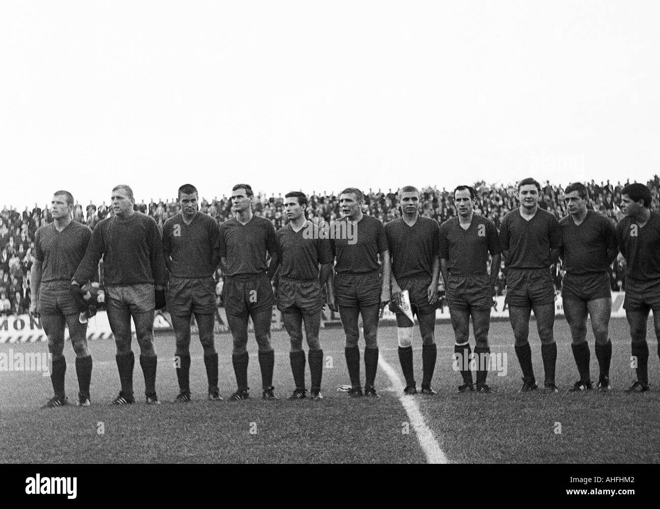 football, friendly game, 1966, Stadium an der Hafenstrasse in Essen ...