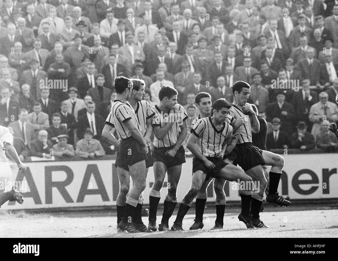 football, Regionalliga West, 1966/1967, ETB Schwarz-Weiss Essen versus ...