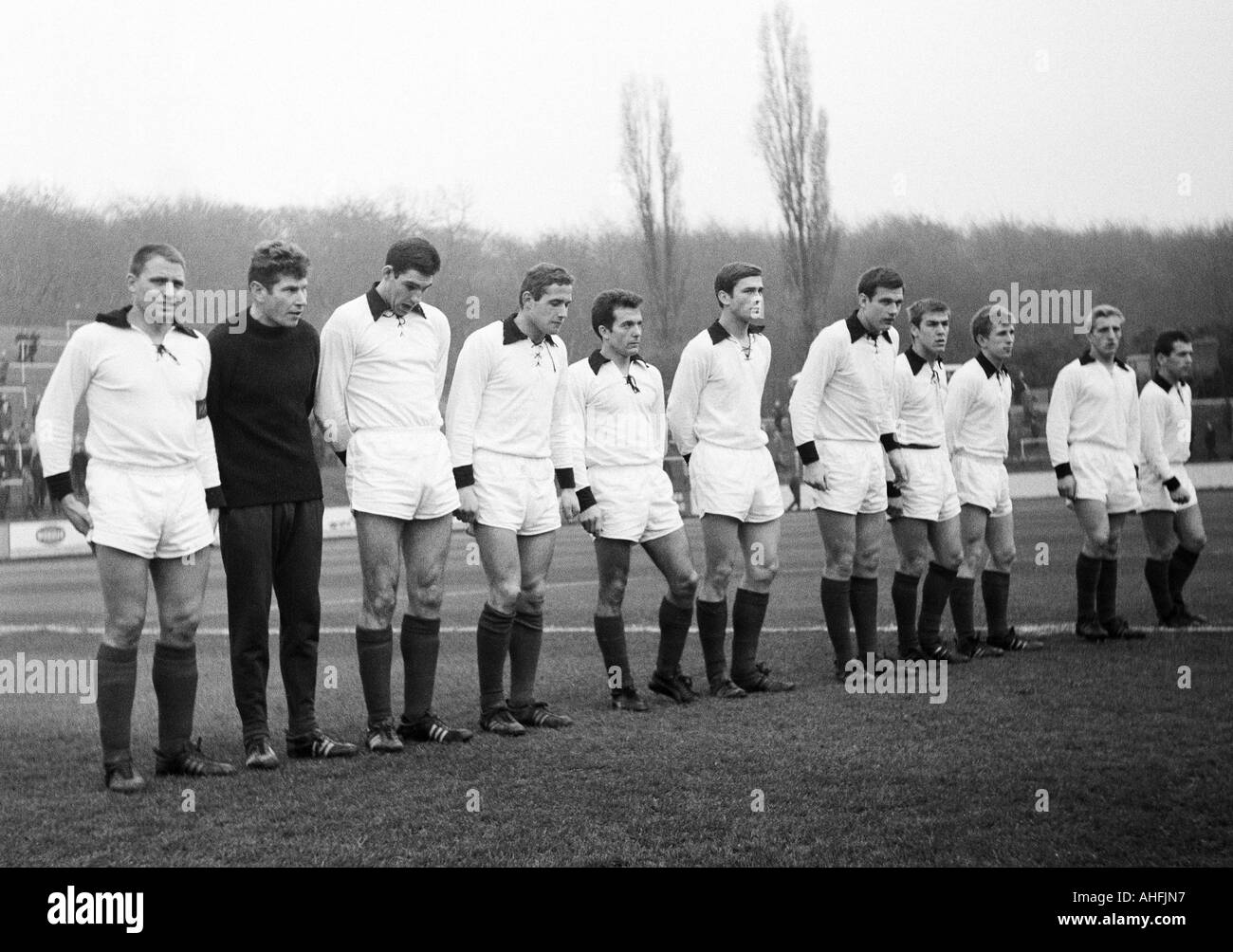 Photograph by hermann guenther hi-res stock photography and images - Alamy