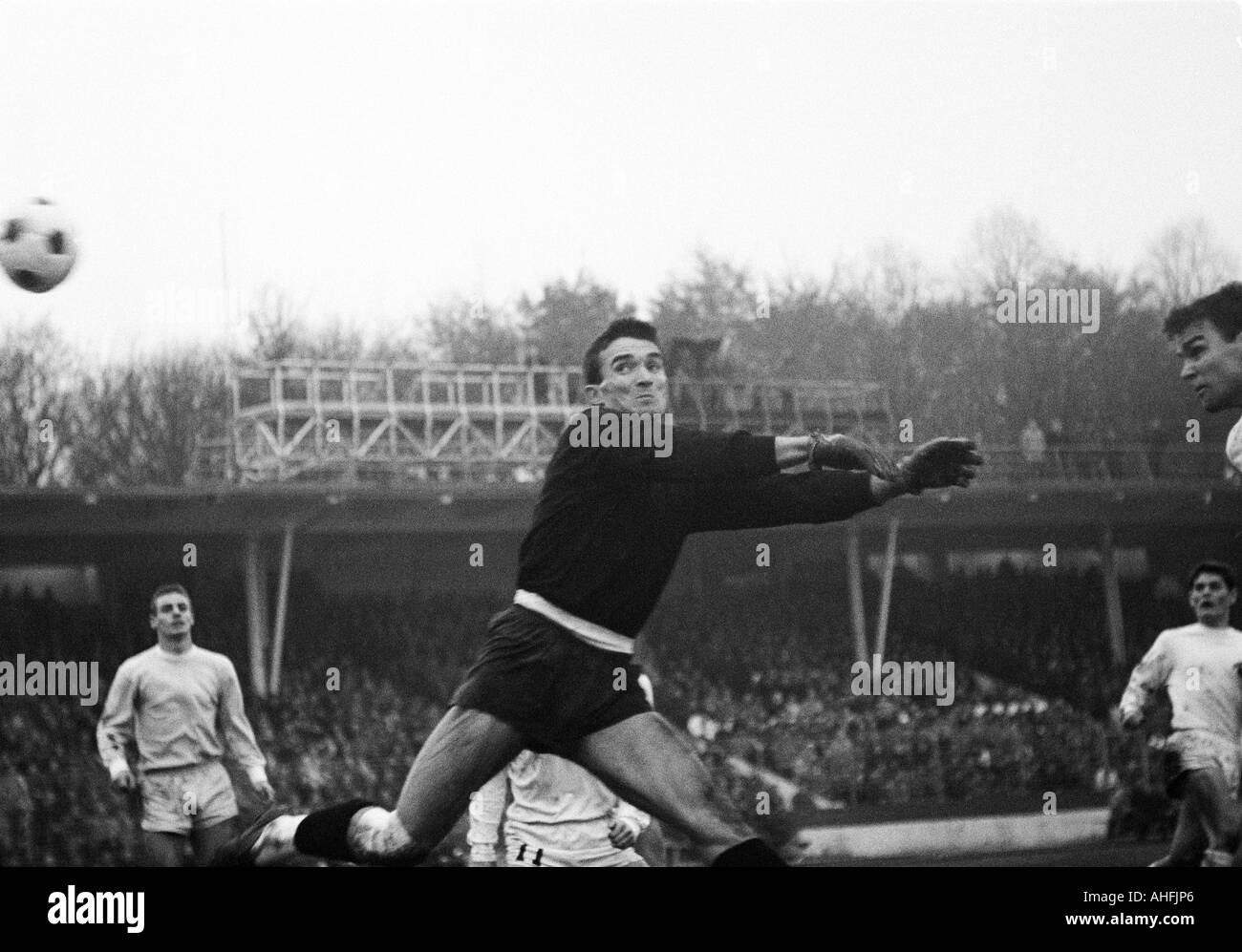football, Bundesliga, 1966/1967, Muengersdorfer Stadium in Cologne, 1 ...