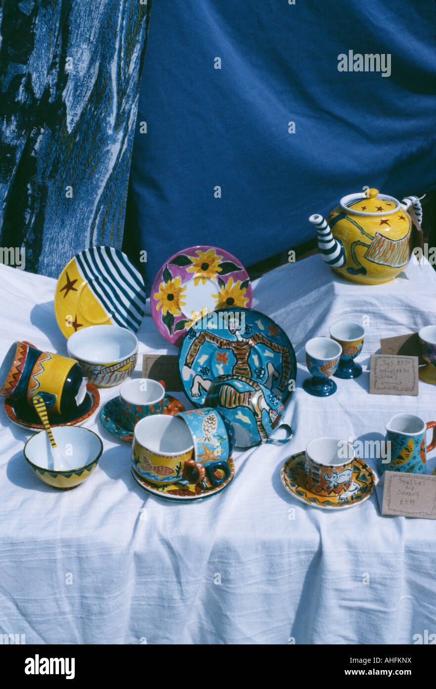Ceramic and pottery fair hi-res stock photography and images - Alamy