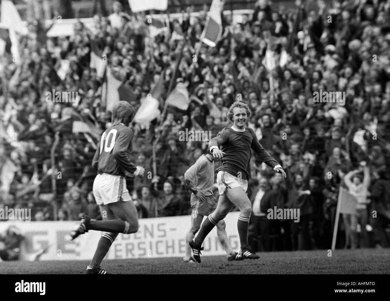 football, Bundesliga, 1971/1972, Glueckaufkampfbahn Stadium in ...