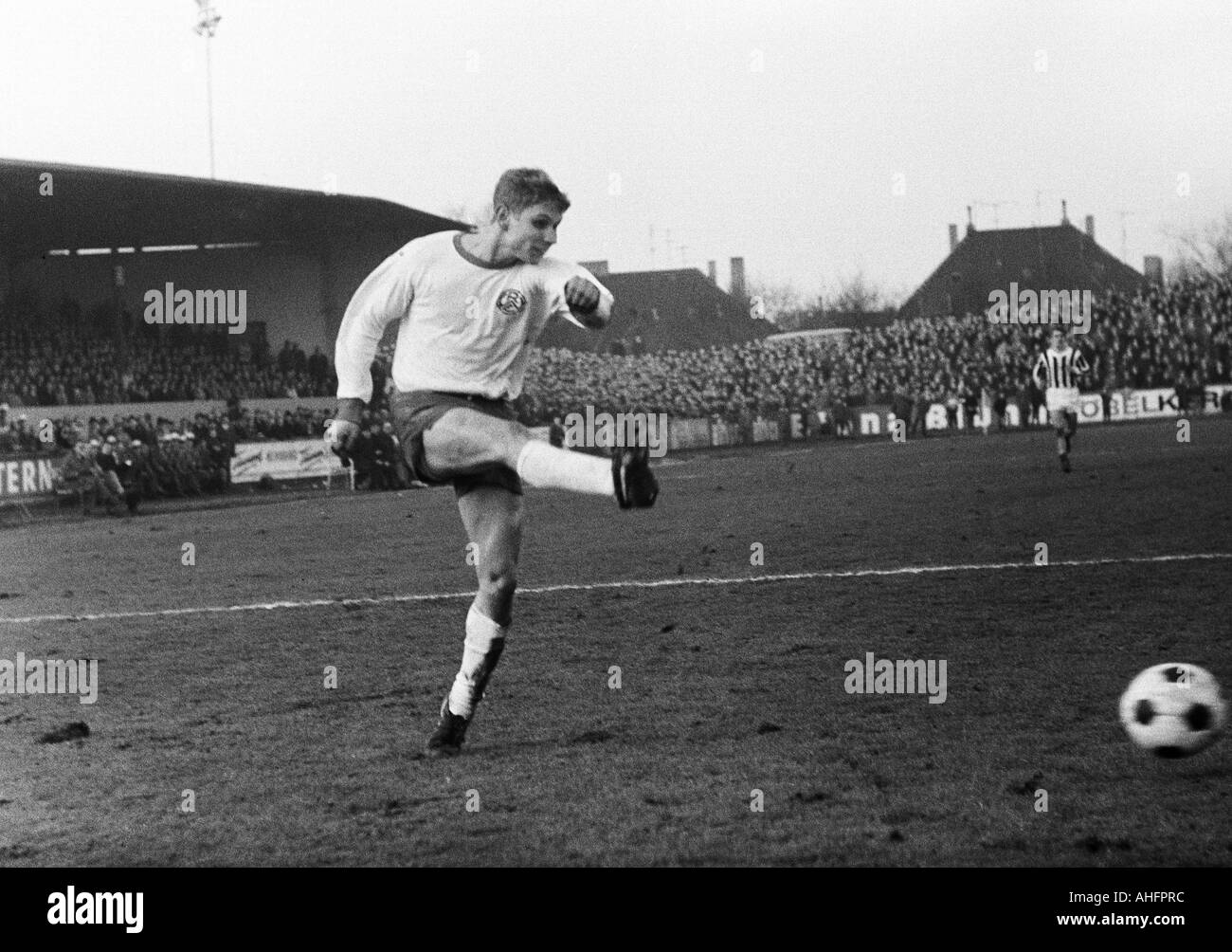 Fußballer essen hi-res stock photography and images - Alamy