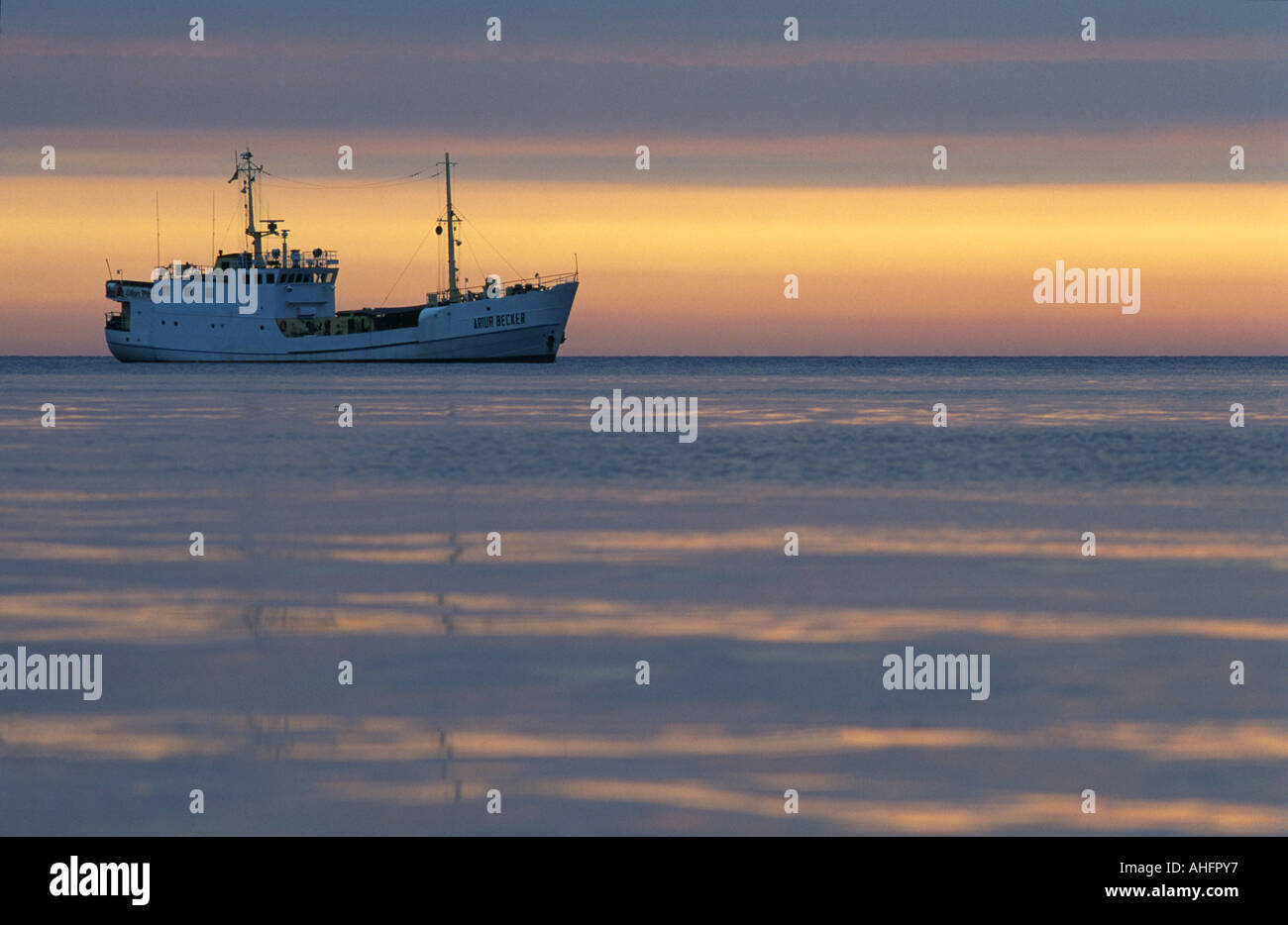 Light tendency hi-res stock photography and images - Alamy