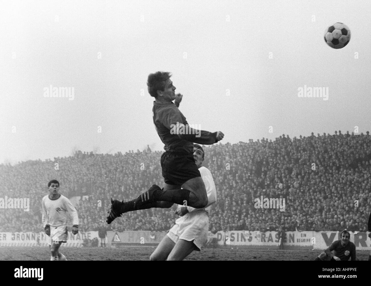 Football stadium player diving header hi-res stock photography and ...