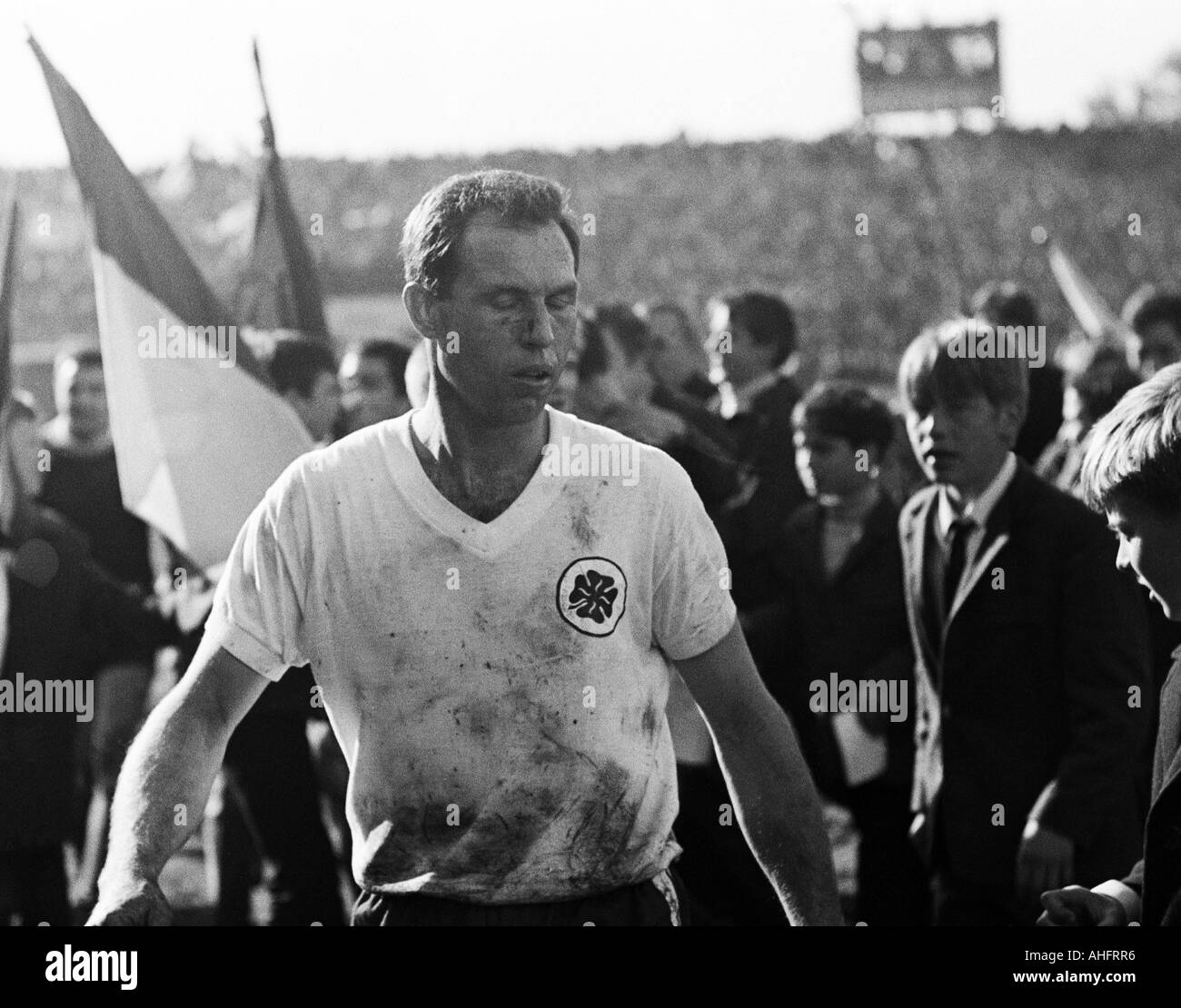 Rwo stadium rot weiss essen hafenstrasse hi-res stock photography and ...