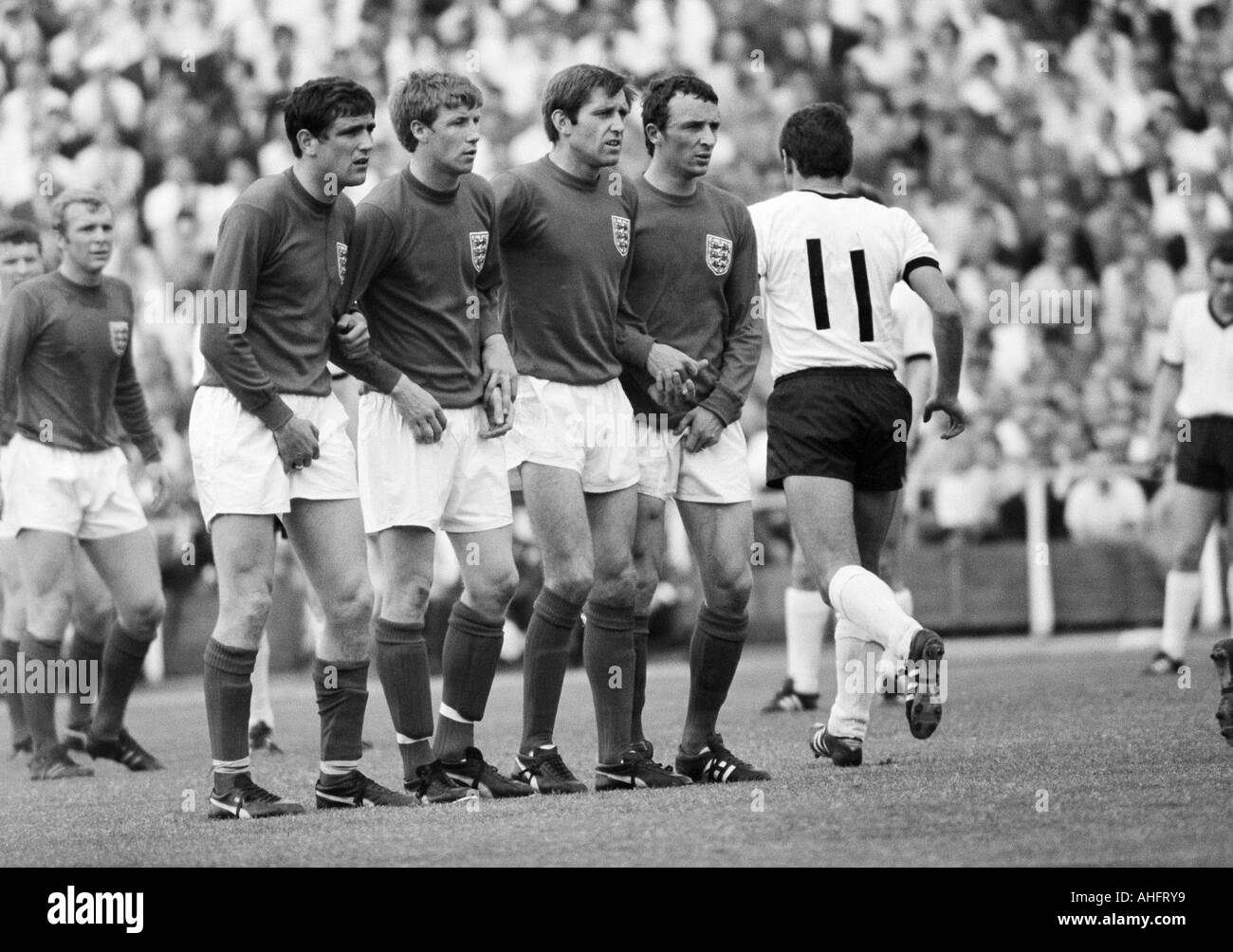Mike summerbee england hi-res stock photography and images - Alamy
