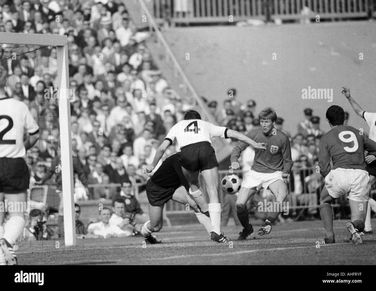 Colin bell hi-res stock photography and images - Alamy