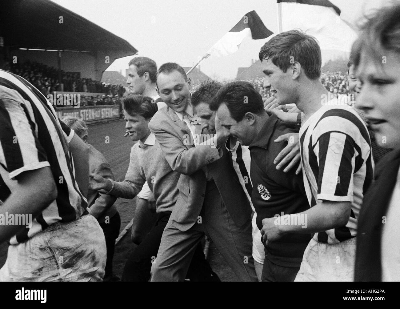 football, Regionalliga West, 1966/1967, ETB Schwarz-Weiss Essen versus ...