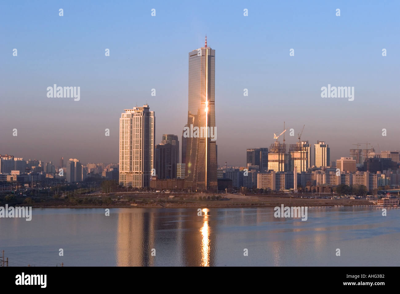 Korean mornings hi-res stock photography and images - Alamy