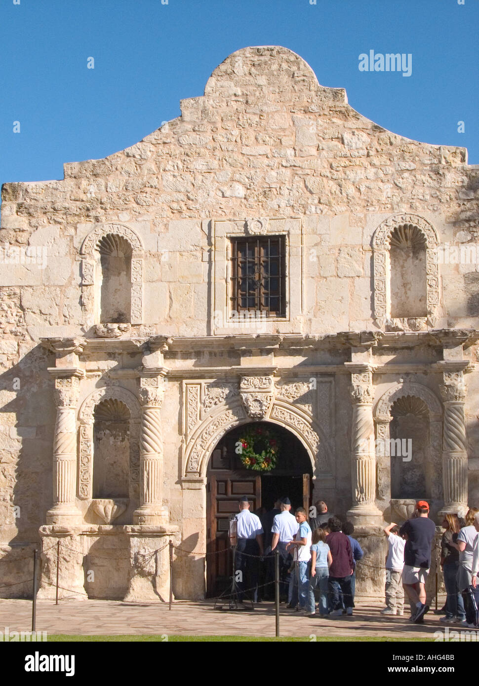 Mexican soldiers battle of alamo hi-res stock photography and images ...