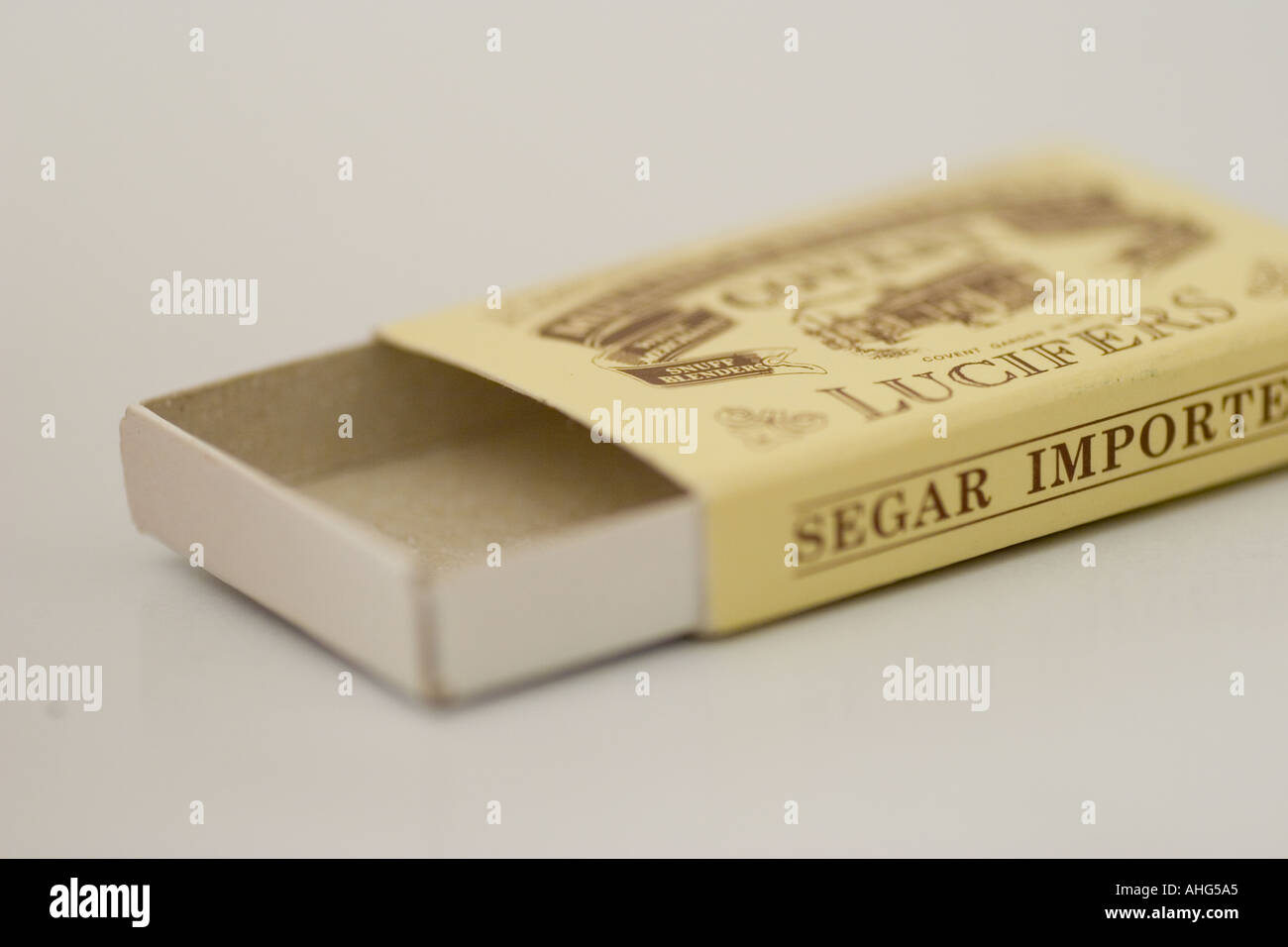 Empty box of safety matches Stock Photo - Alamy