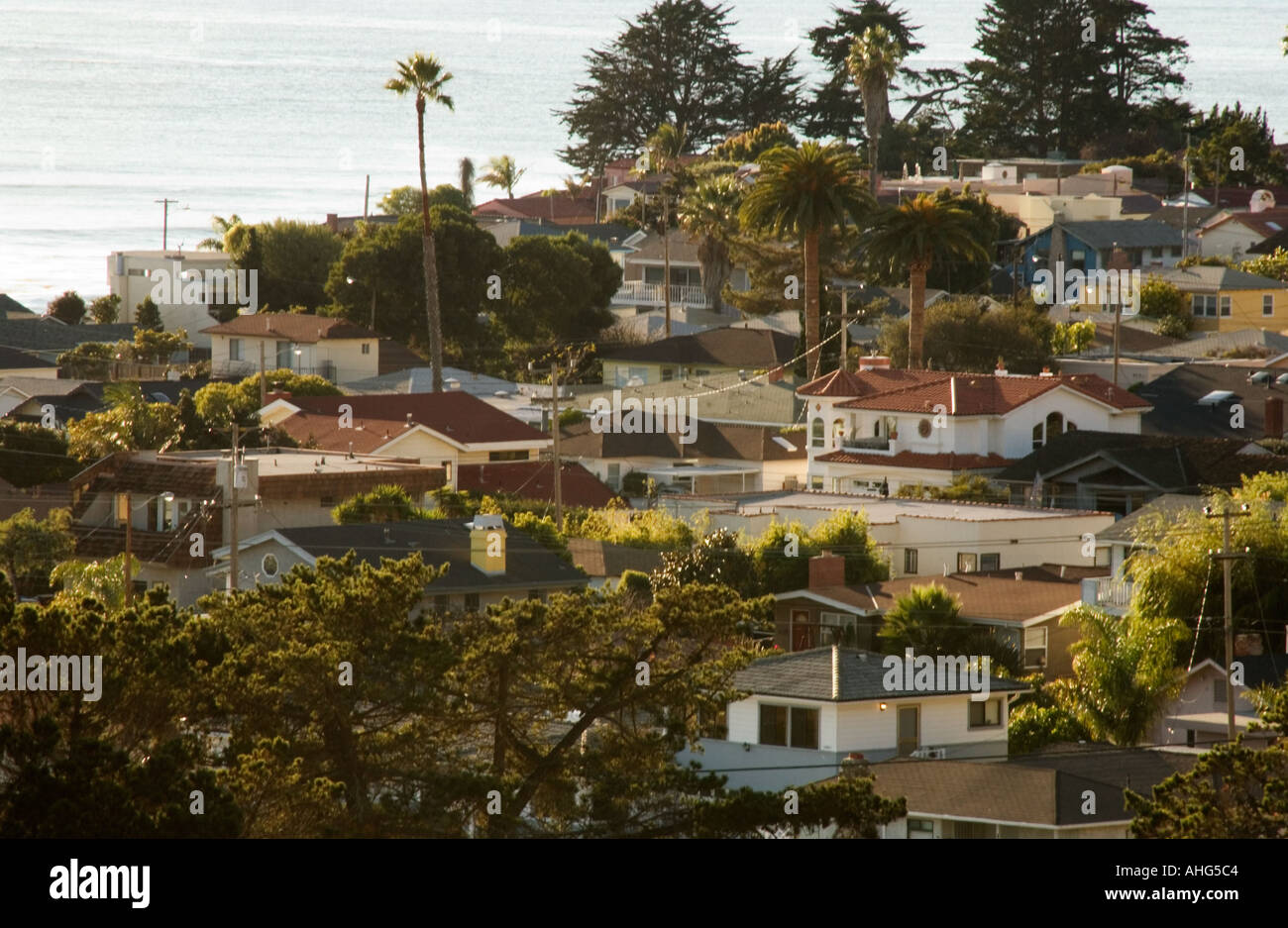 Southern California homes overlooking the Pacific Ocean Stock Photo - Alamy