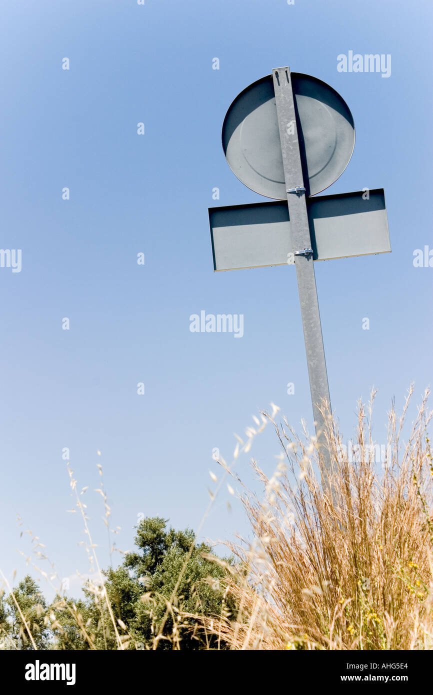 Back of road sign Stock Photo - Alamy
