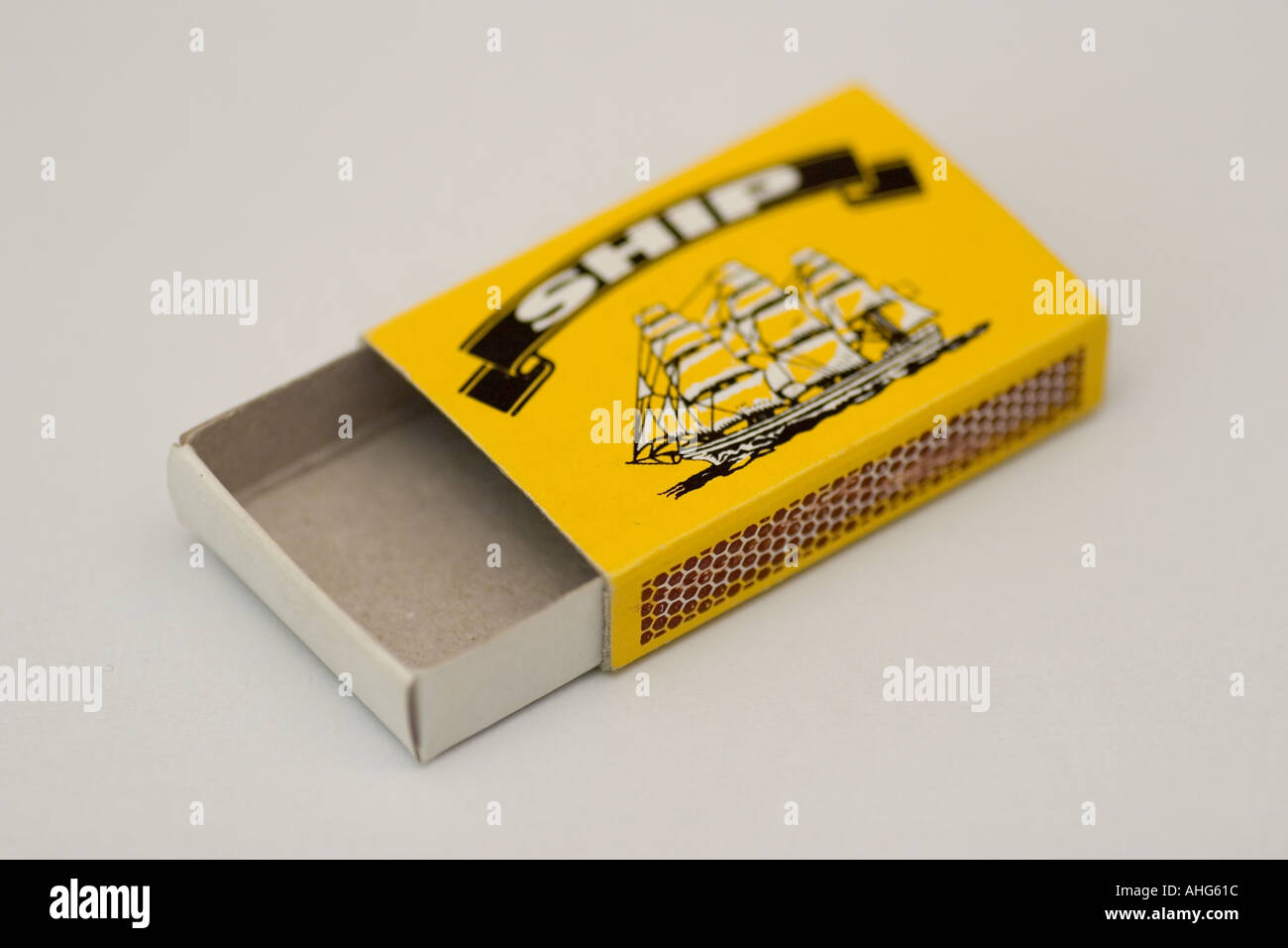 Open safety match box Stock Photo - Alamy