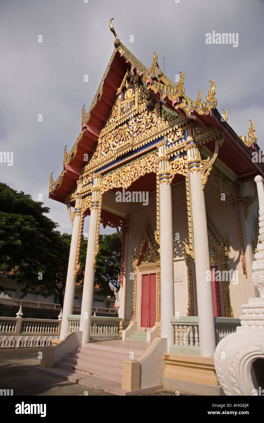 Entrance temple sim hi-res stock photography and images - Alamy
