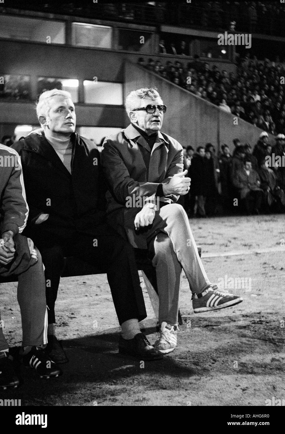 football, Bundesliga, 1969/1970, MSV Duisburg versus Borussia Dortmund ...