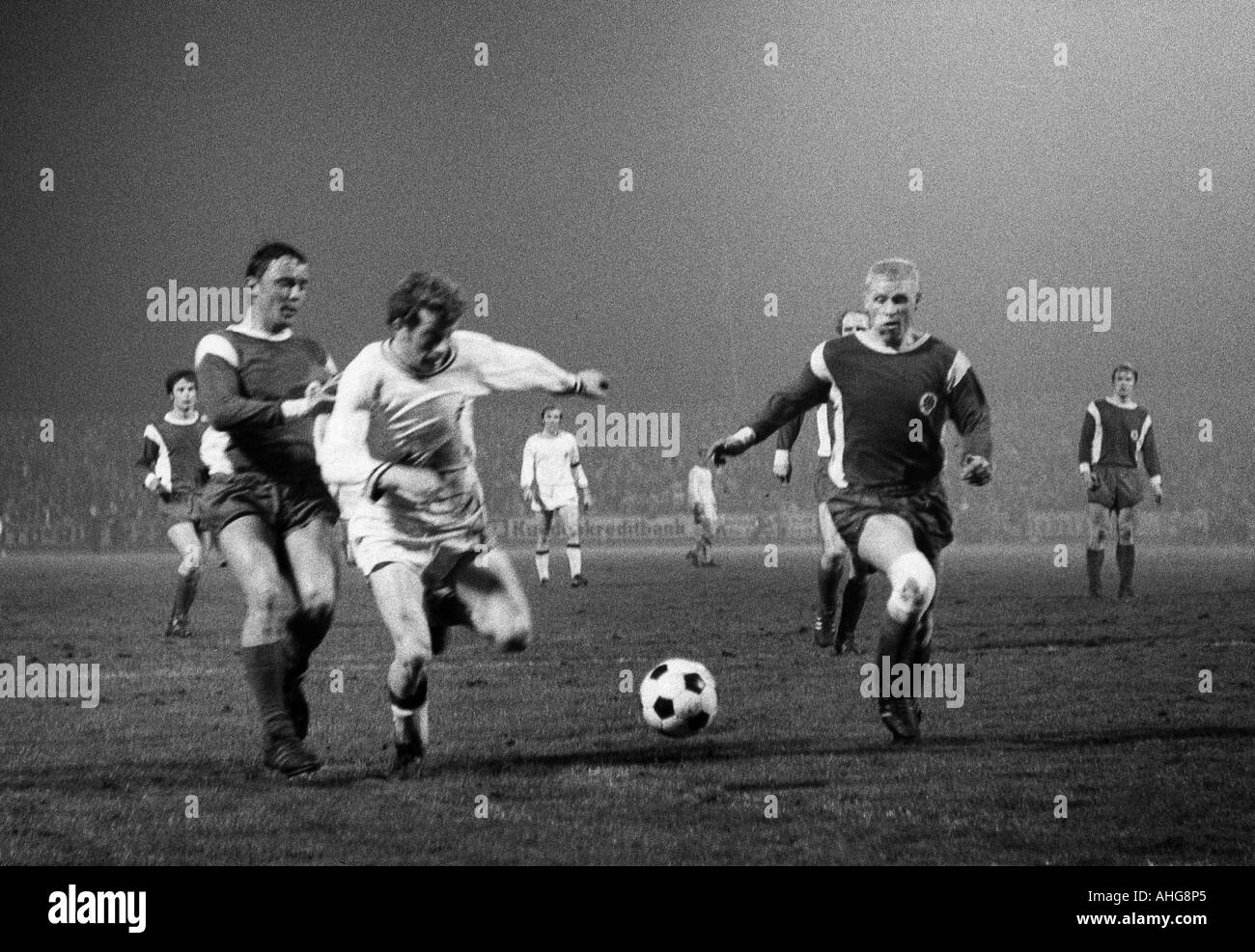 football, Bundesliga, 1969/1970, Rot-Weiss Oberhausen versus Borussia ...