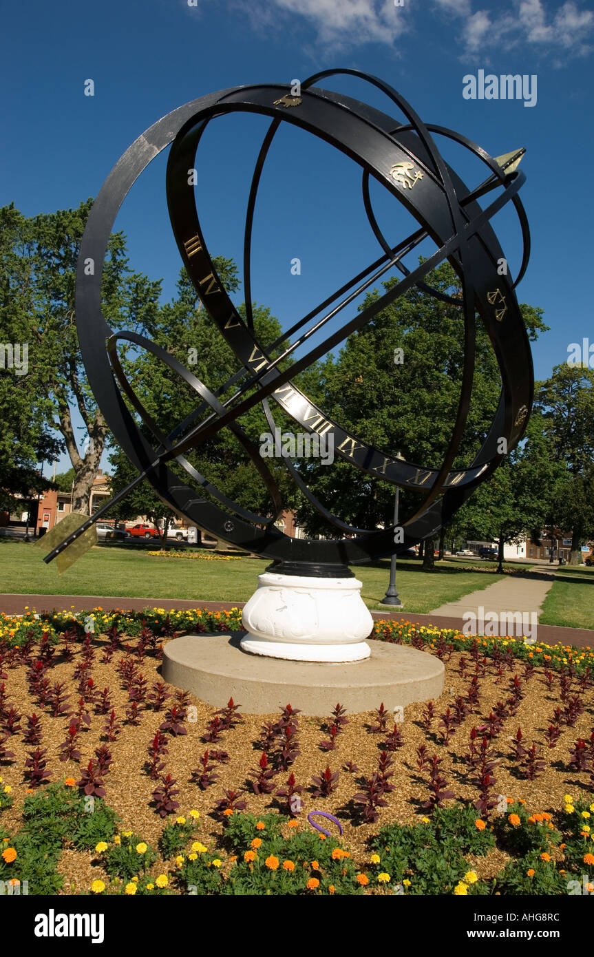 Sundial in town square in the Dutch town of Pella Iowa Stock Photo - Alamy