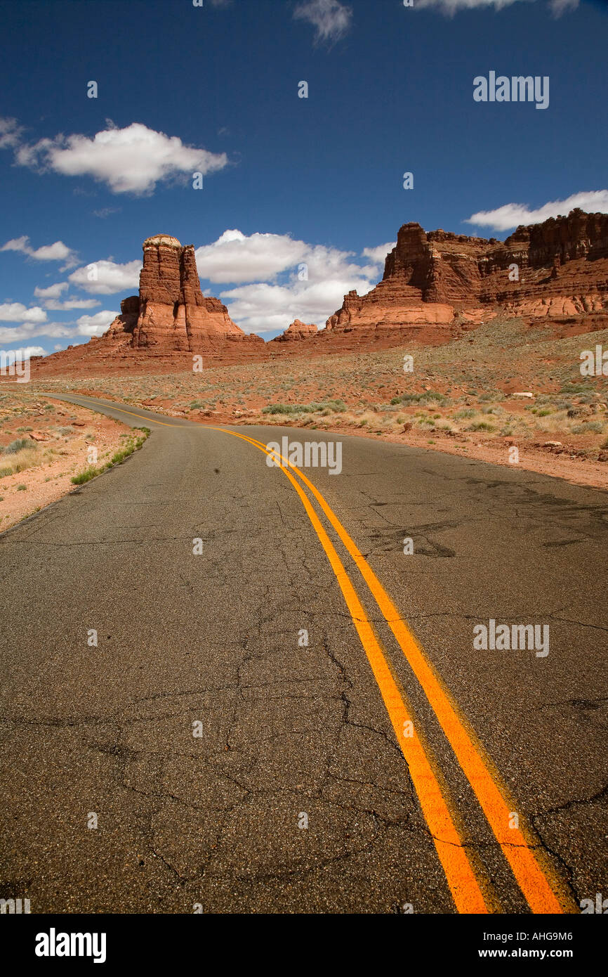 Road to Hite Utah off Route 95 winding through southern Utah desert w ...