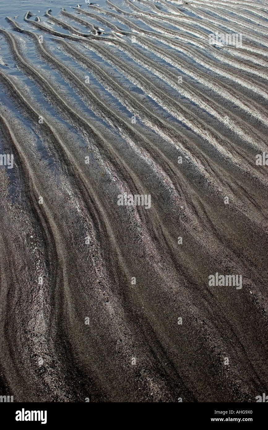 Patterns in mud sand sand hi-res stock photography and images - Alamy