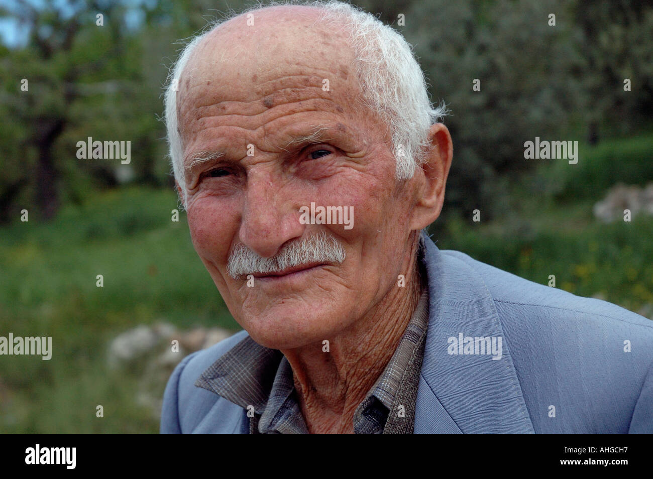 Elderly turkish man hi-res stock photography and images - Alamy