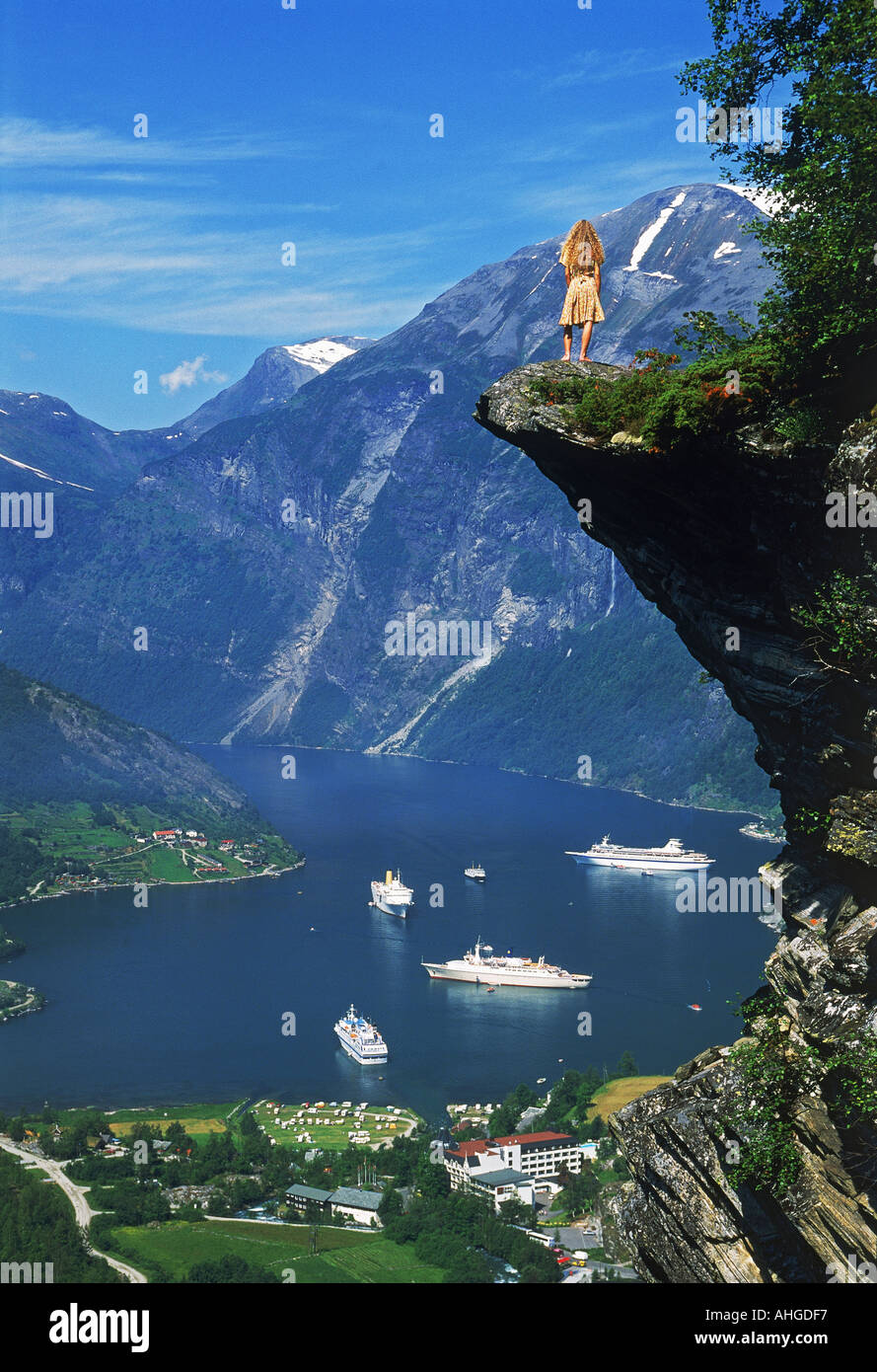 Flydalsjuvet Geiranger Fjord Stock Photos & Flydalsjuvet Geiranger ...