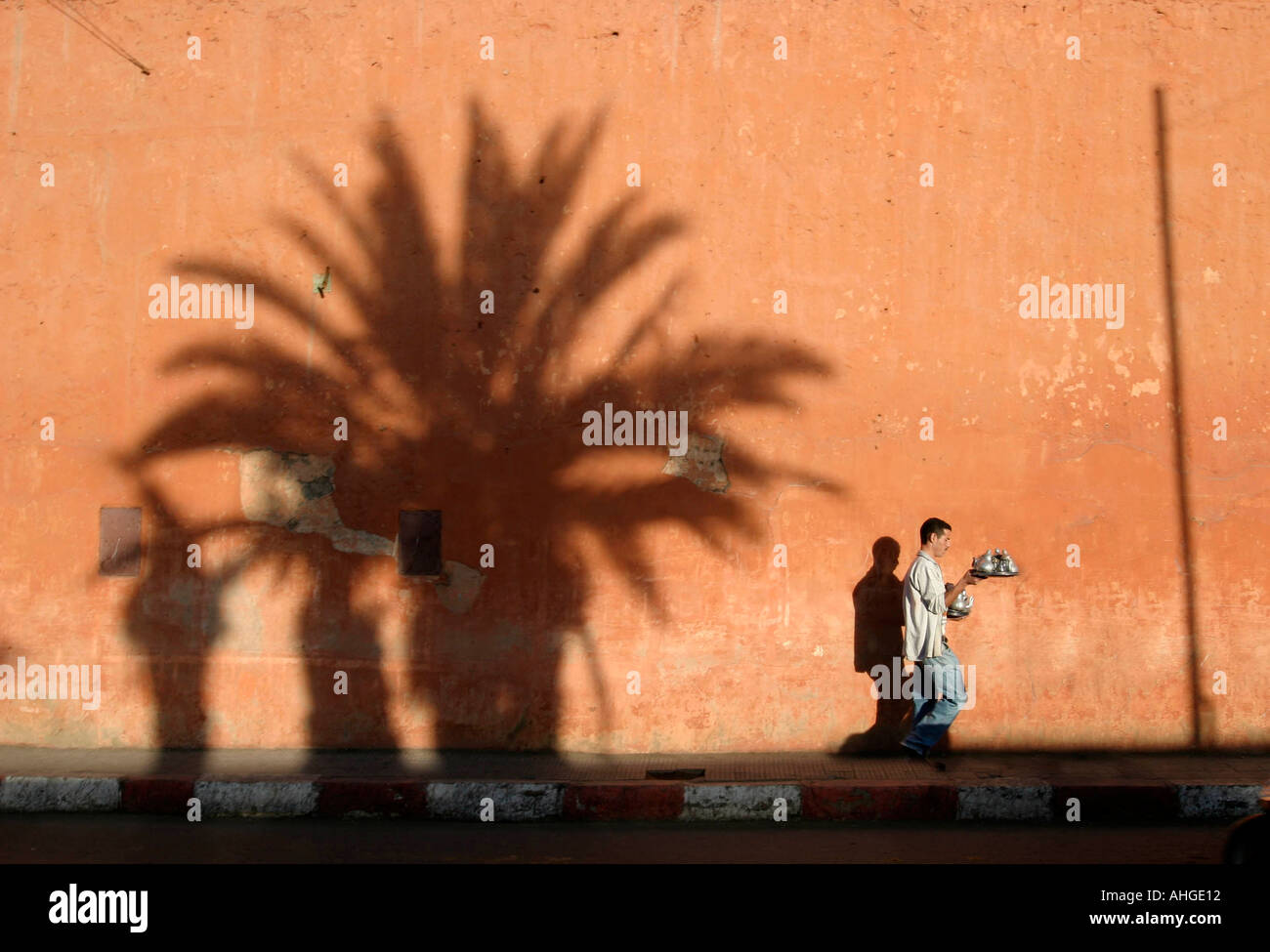 Carrying tea tray hi-res stock photography and images - Alamy